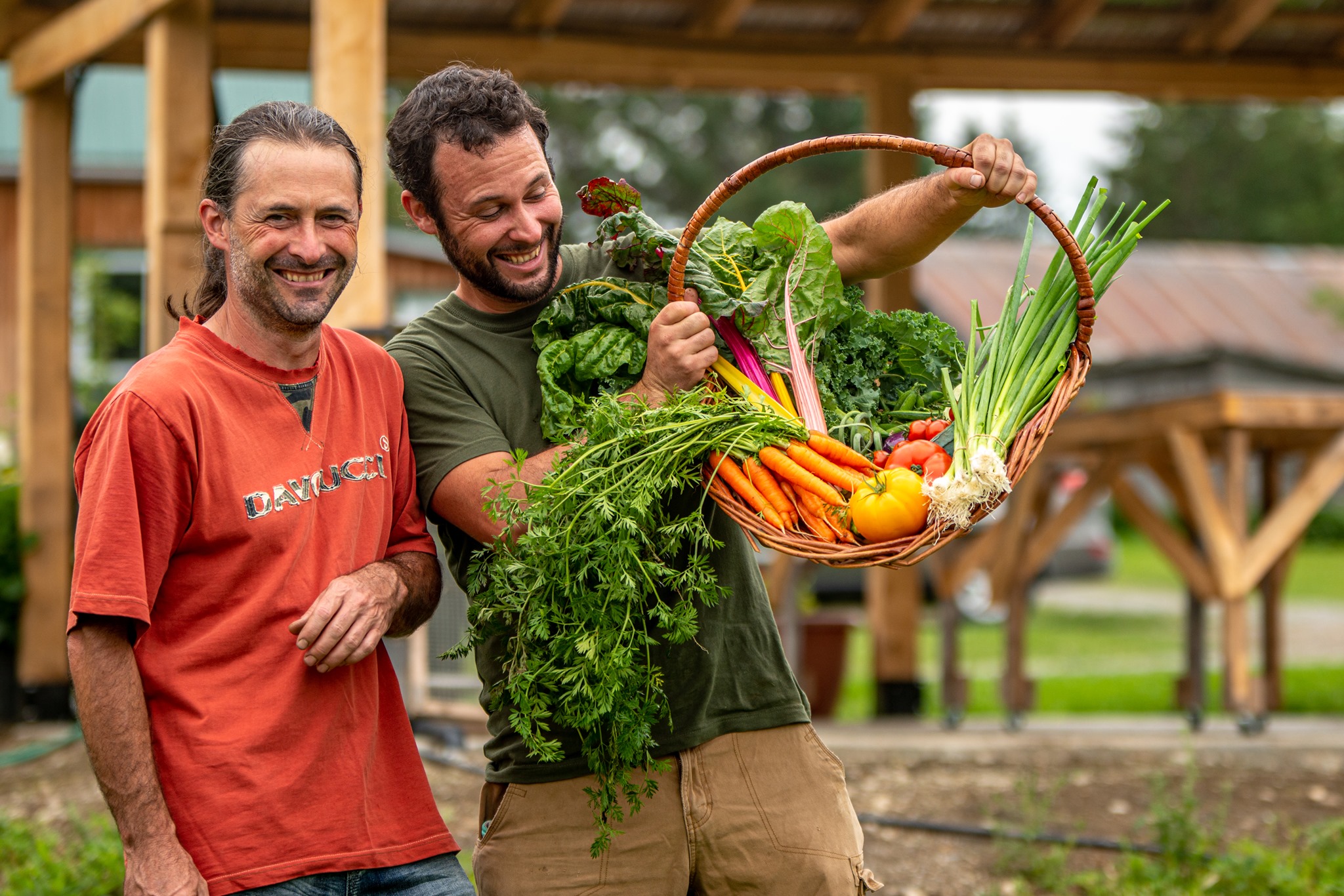 Ferme rouge tomate – La route des sommets